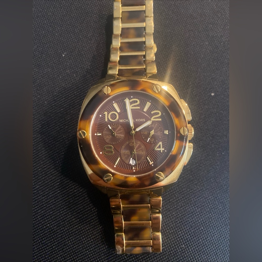 Mk Tribeca Chronograph Watch In Gold - Gem